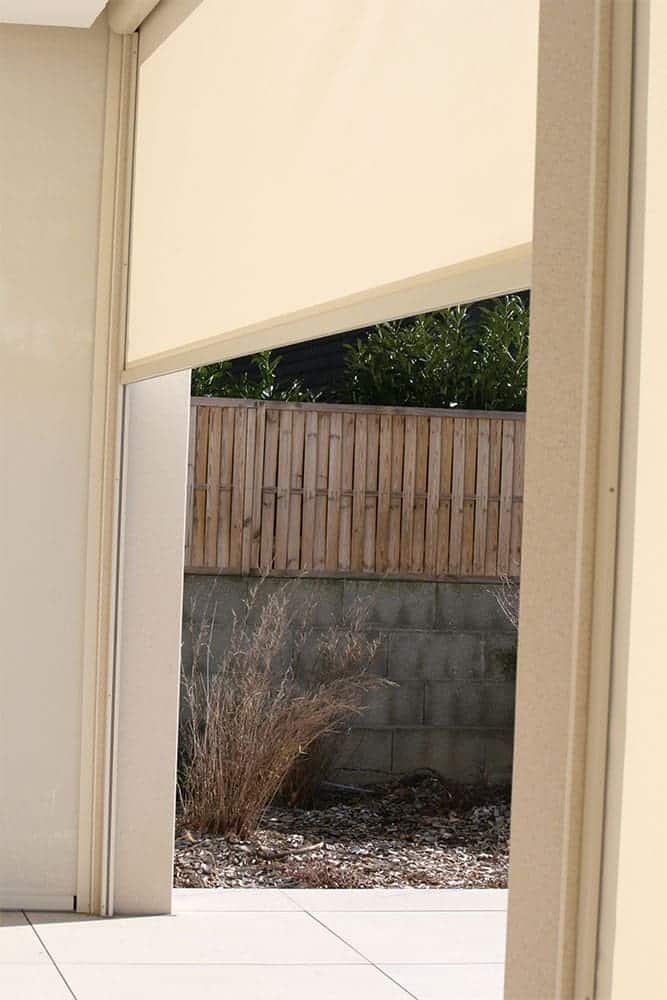 Installation de store droit ZIP - Storema